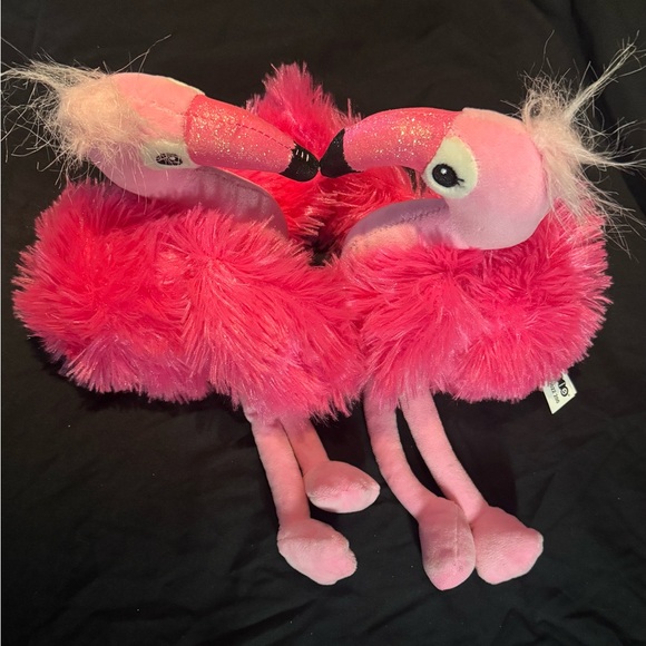 Galerie | Holiday | Hugging Kissing Velcro Flamingo Couple | Poshmark